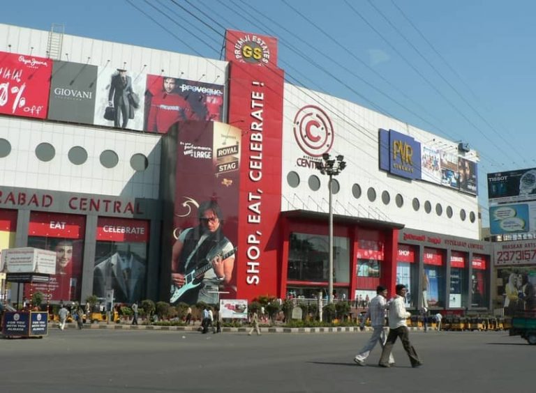 15 Shopping Places in Hyderabad No Shopaholic Would Skip - Treebo Blog