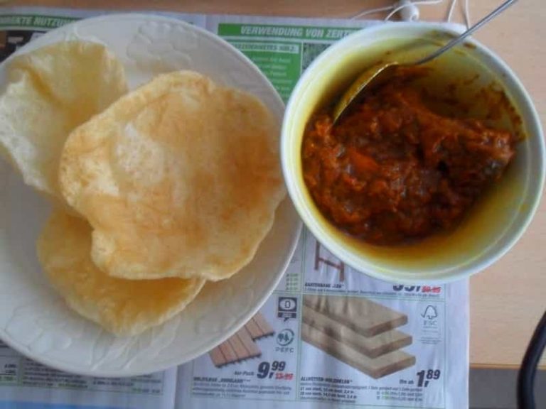 10 Street Foods in Guwahati You Absolutely Must Try - Treebo Blog