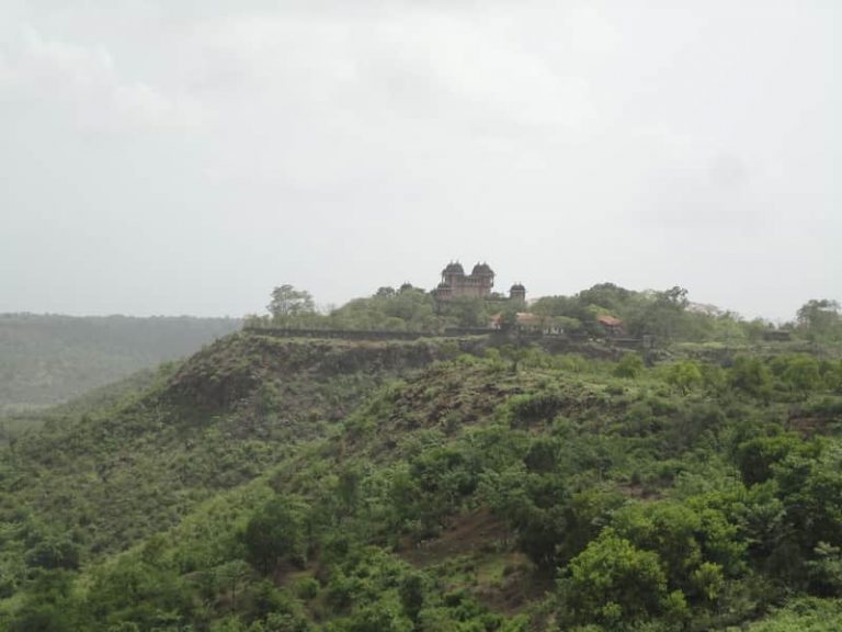 13 Not-To-Miss-Out Places to Visit near Mumbai in April - Treebo Blog