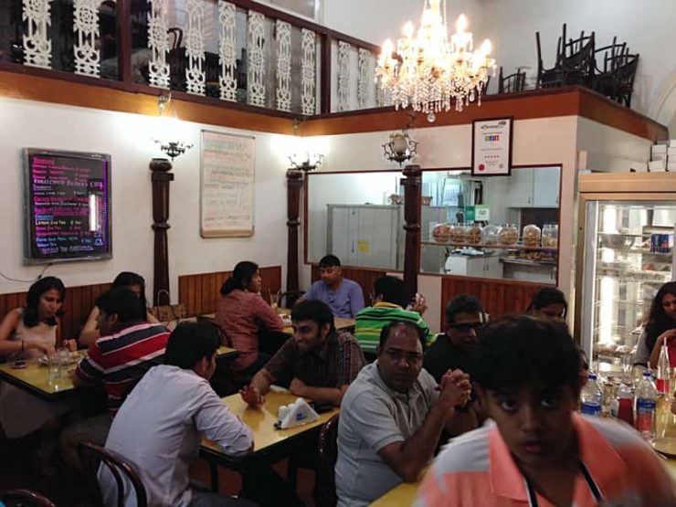 The 13 Most Iconic Irani Cafes in Mumbai – Treebo Blog