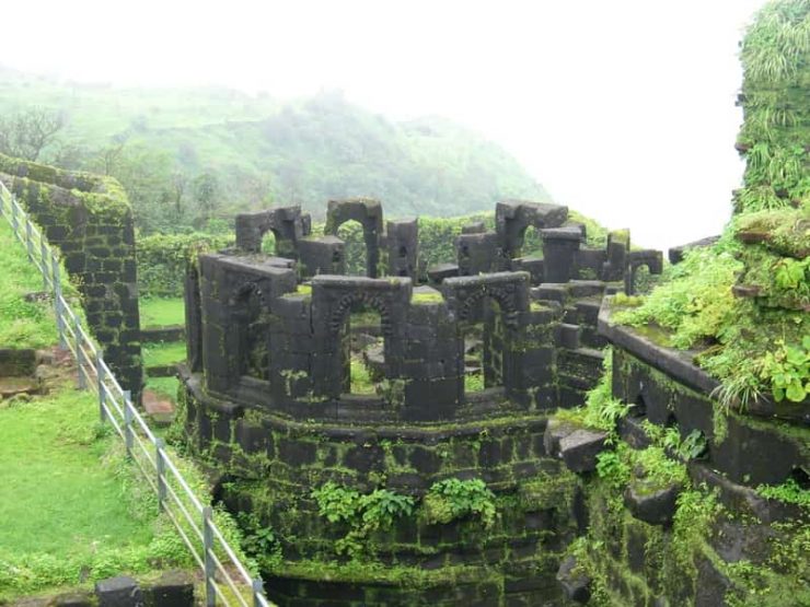 The 20 Most Stunning Forts in Maharashtra - Treebo Blog
