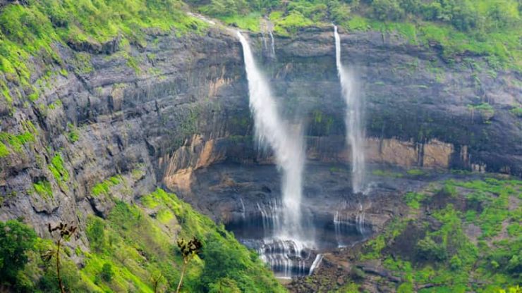 Admiring the 17 Awesome Places to Visit near Mumbai for 2 days - Treebo ...
