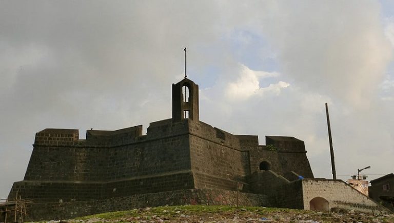 The 11 Most Important Forts in Mumbai You Must Visit - Treebo Blog