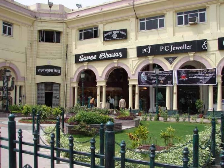 10 Perfect Shopping Places in Lucknow to Get the Most Out of The City ...