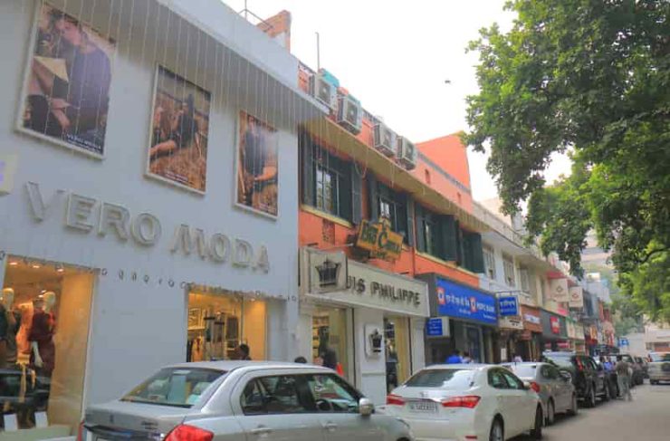 10 Sunday Markets in Delhi For The Shopaholic in You - Treebo Blog