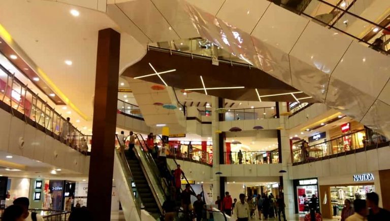 Restaurants in Indore- 12 Places To Give Your Taste Buds A Magical Tour ...