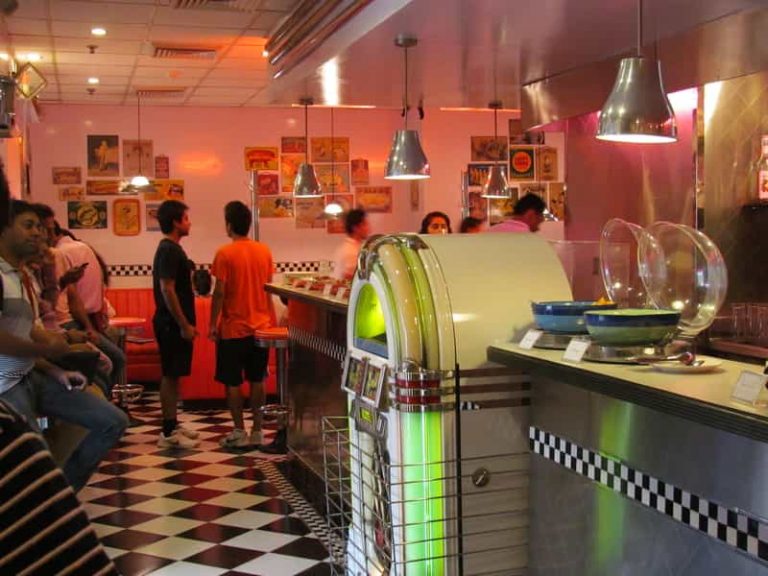 27 Best Cafes in Delhi For a Great Day Outing - Treebo Blog