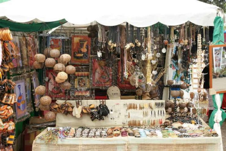 Indulge in These 18 Shopping Places in Indore - Treebo Blog