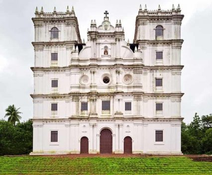 21 of the Best & Famous Churches in Goa to Consider Visiting – Treebo Blog