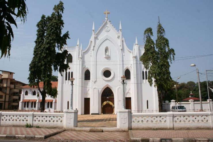 21 of the Best & Famous Churches in Goa to Consider Visiting - Treebo Blog