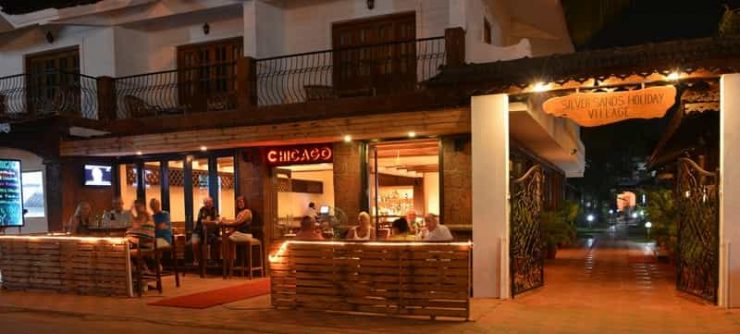 14 Famous Pubs In Goa For An Stellar Evening - Treebo Blog