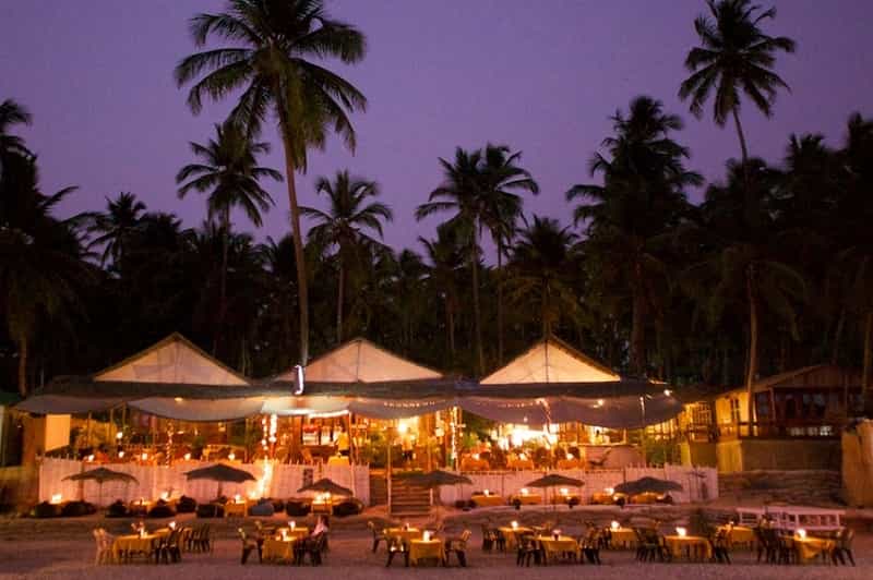 The 12 Best Beaches In Goa For Nightlife – Treebo Blog