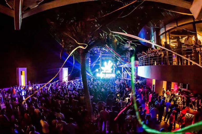 The 12 Best Beaches In Goa For Nightlife - Treebo Blog