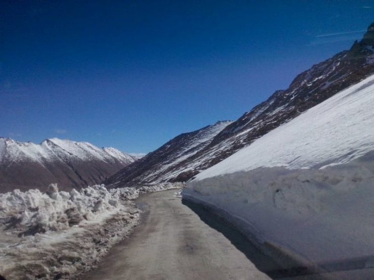 16 Amazing Places for Snow In India - Treebo Blog