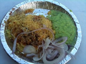 17 Must-try Street Foods in Surat (& Where To Eat Them) – Treebo Blog