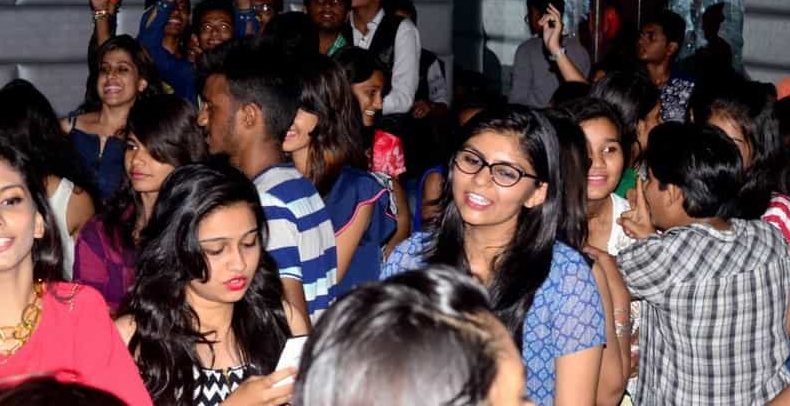 9 Best Places To Experience Nightlife In Surat – Treebo Blog