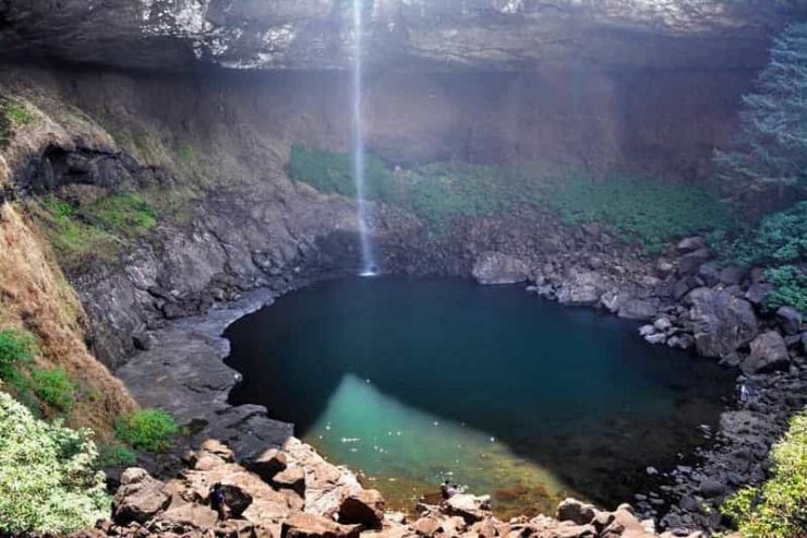 All You Need To Know About The Devkund Waterfalls - Treebo Blog