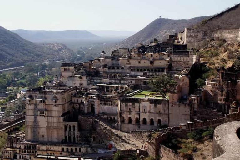A Detailed and Comprehensive List of 15 Forts near Jaipur City - Treebo ...