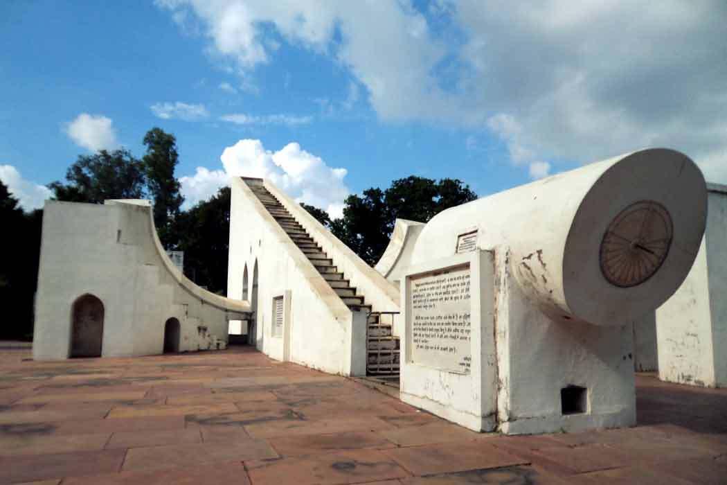 Top 10 Most Intriguing Tourist Places near Indore that you should visit ...