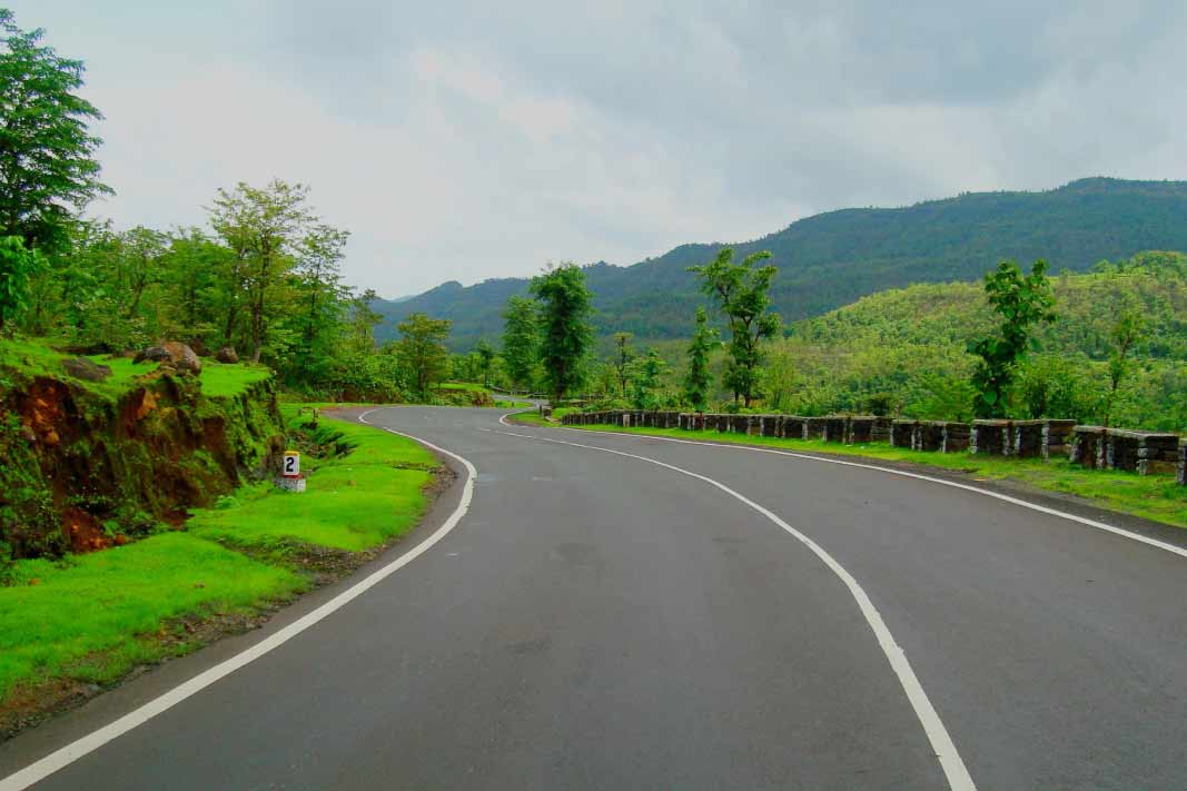 10 Epic Road Trip Ideas for You to Celebrate New Year 2025 – Treebo Blog