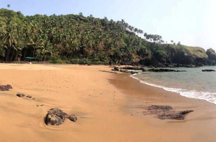 10 South Goa Beaches For Waves, Wandering And Wild Experiences - Treebo ...