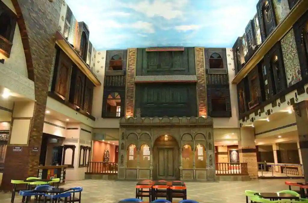 9 Malls In Ahmedabad That Are Too Good For Shopping Enthusiasts ...