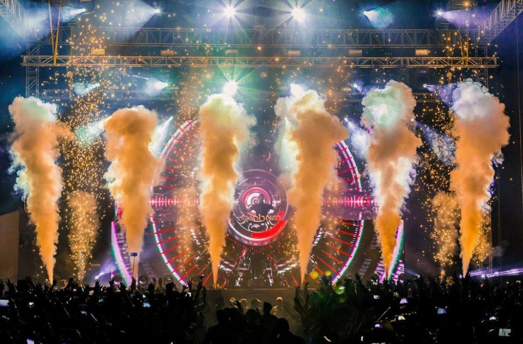 Experience Thrill Of Beats At Sunburn Goa 2022 - Treebo Blog