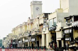 These 12 Historical Places In Lucknow Will Make The Mughal Era Come ...