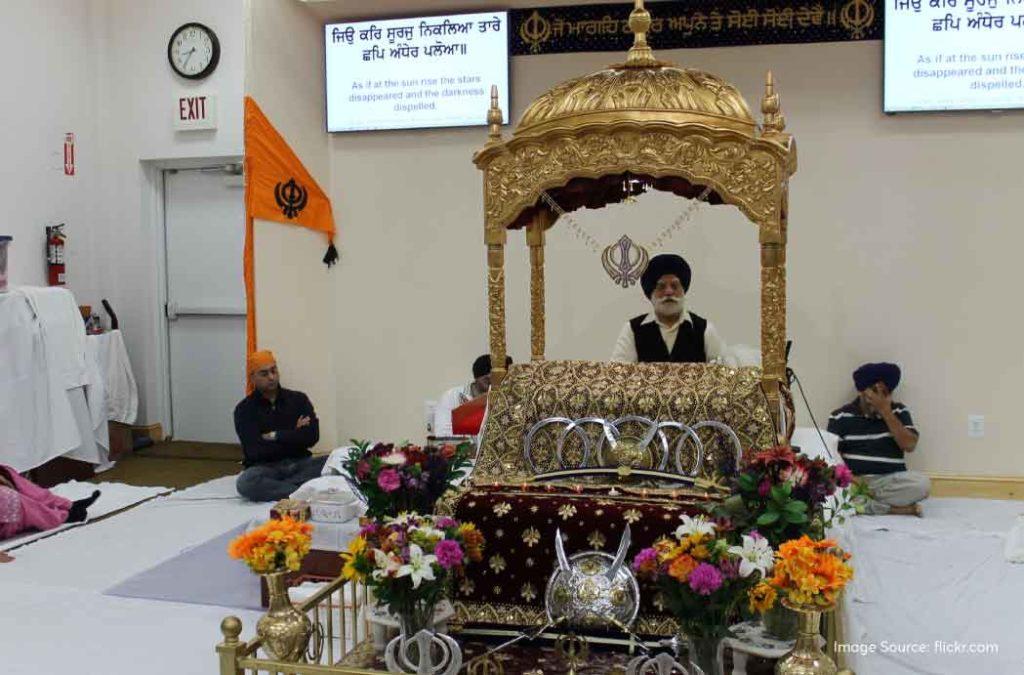 Prakash Purab: Reminiscing The Remarkable Legacy of the 10 Sikh Gurus ...