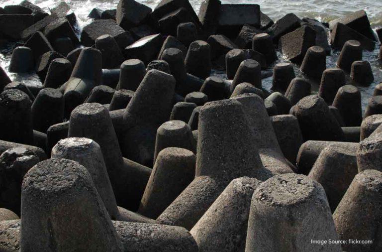 Marine Drive: Mumbai’s Historic Promenade Across the Arabian Sea ...