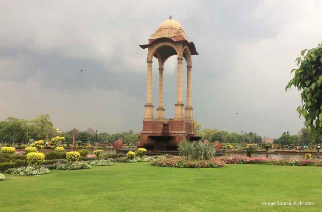 India Gate: Timeless Elegance Honouring the Indian Soldiers - Treebo Blog