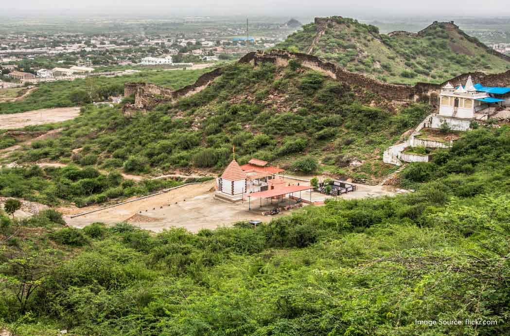 Places to Visit in Bhuj: Gujarat's Iconic Destination of Cultural ...