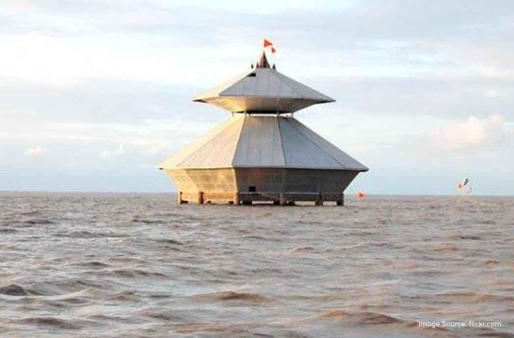 Stambheshwar Mahadev Temple: A Holy Shrine That Plays Hide and Seek ...