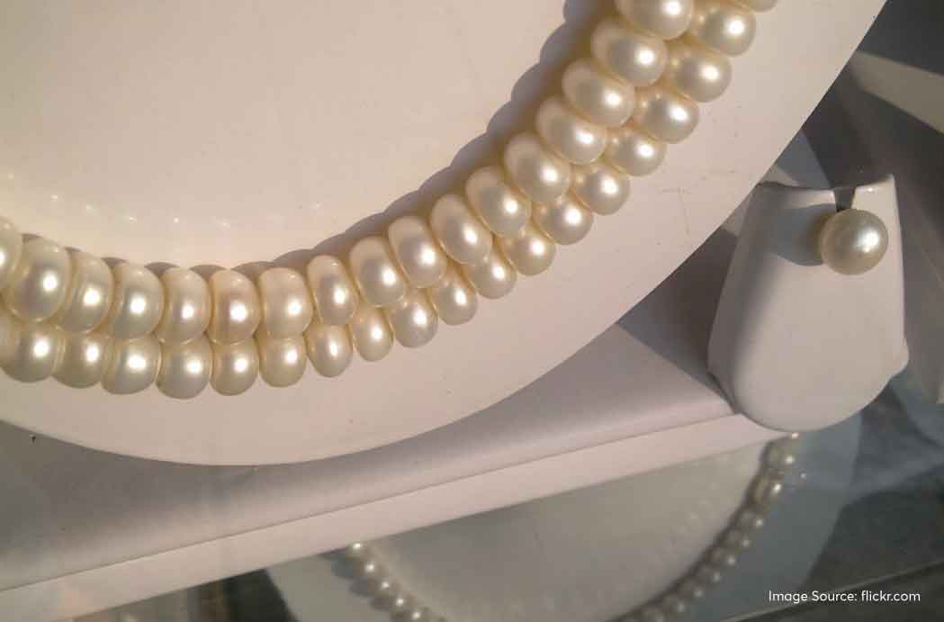 Charminar Shopping: Flea Markets That Blend Royal History with Modern ...