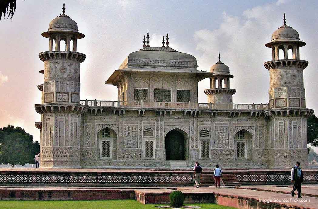 Places To Visit in Agra: Where the Taj Mahal Shines in Glory - Treebo Blog