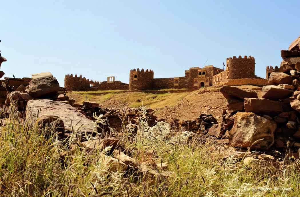 Forts in Jaisalmer: A Guide to the Best Forts, Timings, Entry Fee and ...