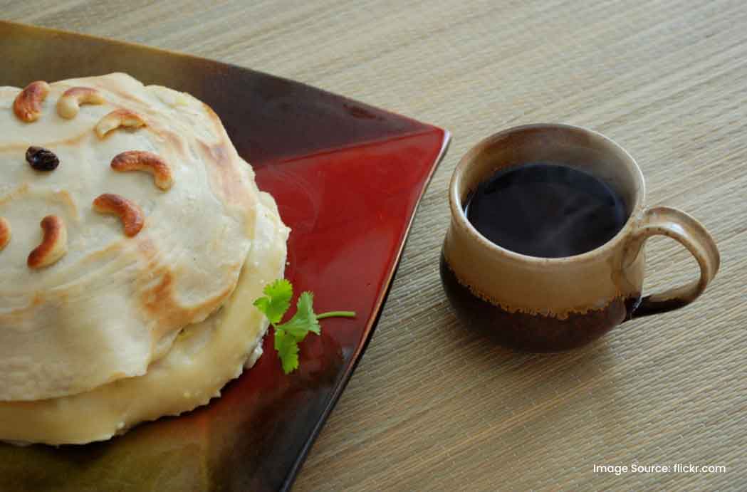 Famous Food of Kerala: Tantalising Delicacies Beyond Idli and Dosa ...