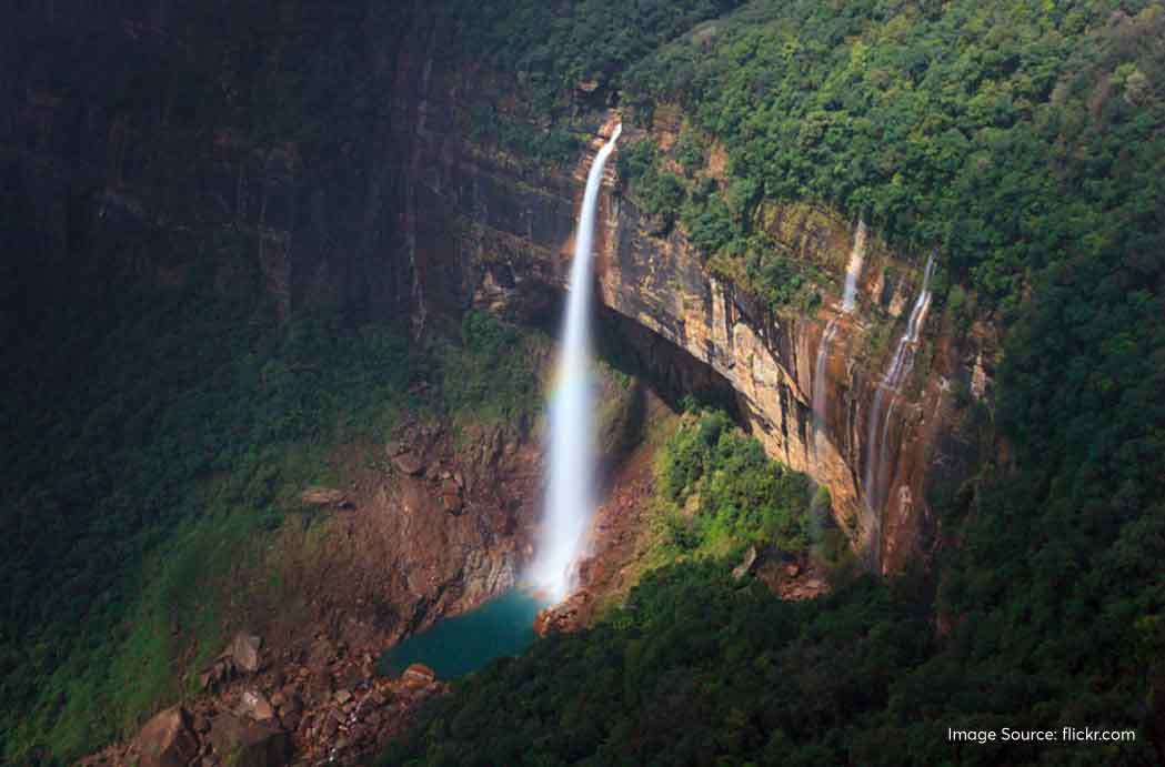 Best Time to Visit Meghalaya: Right to the Abode of Clouds - Treebo Blog