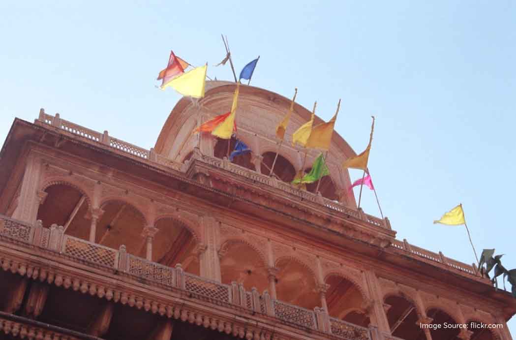 Your Soulful Guide to Banke Bihari Temple, Vrindavan