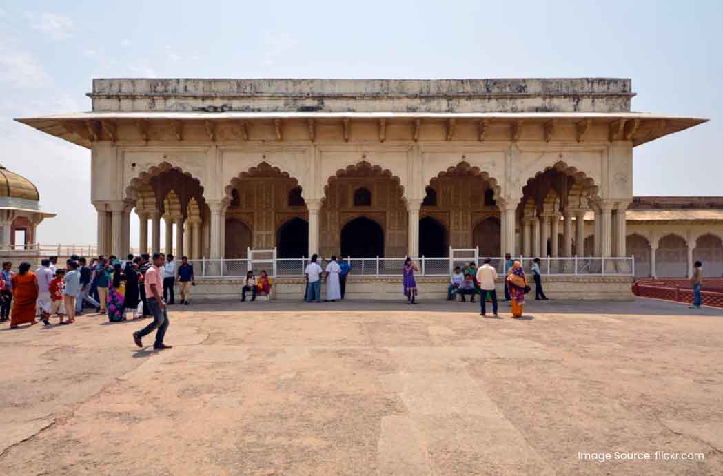 A Complete Guide on Agra Fort: Historic Significance and Best Time to ...